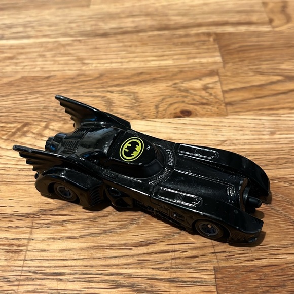 DC Comics | Toys | Vintage 989 Ertl Diecast Batmobile Dc Comics | Poshmark